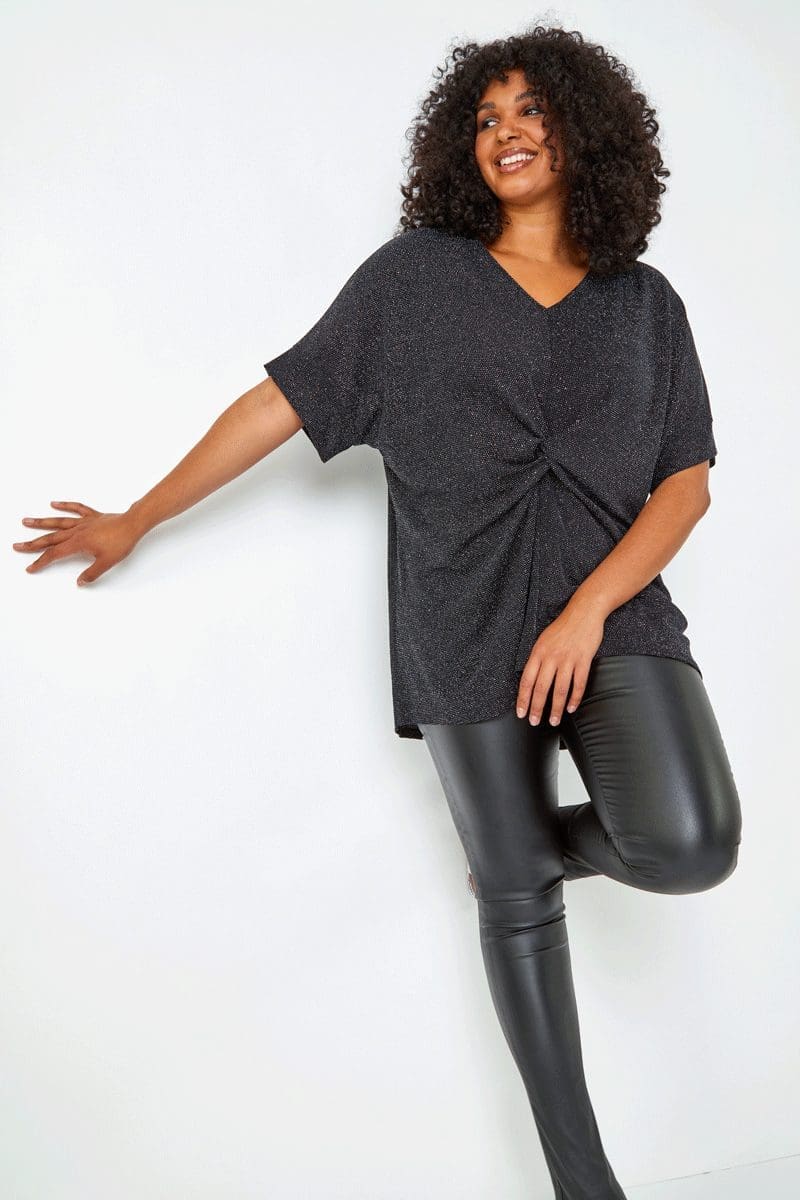 The Best Pants For Apple Shapes in 2024 - Top Picks + Style Tips